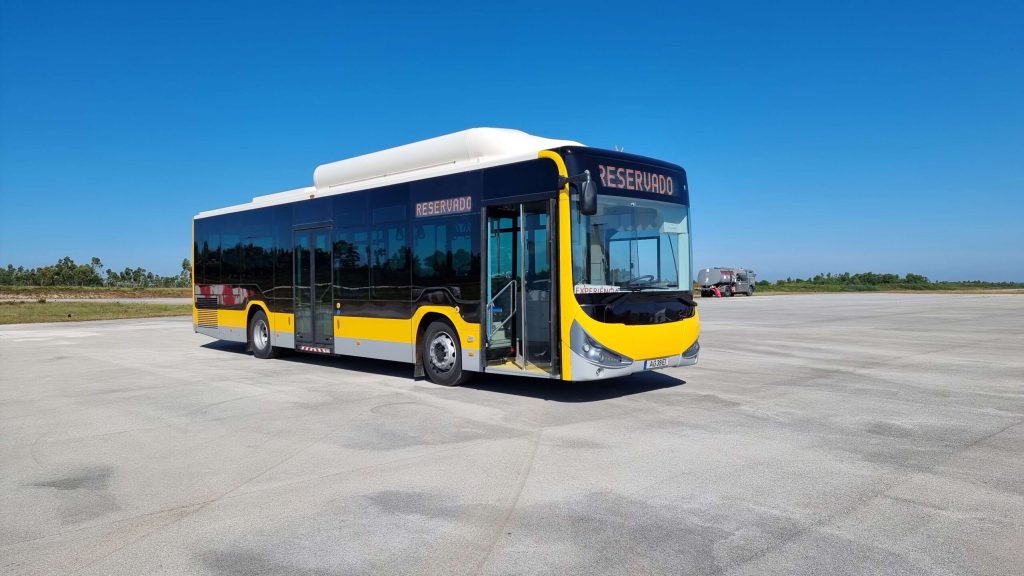 Carris: Primeiras unidades de novos autocarros a gás já foram entregues ...